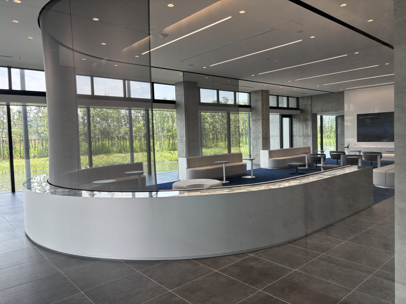 【視察レポート1】YKK AP30ビル・黒部製造所・YKK AP技術館 - ハウス・ベース株式会社